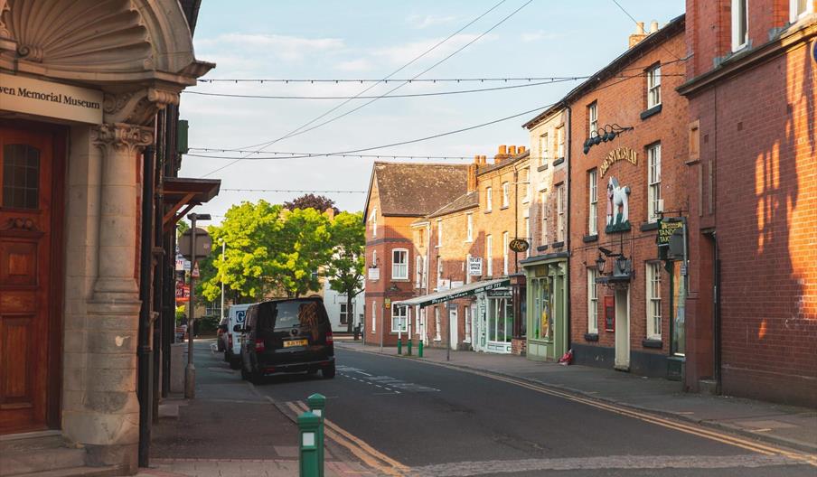 Y Drenewydd | Newtown - Town in Newtown, Newtown - Visit Mid Wales