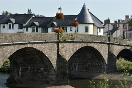 Usk - Visit Monmouthshire