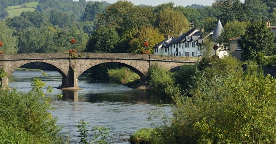 Usk Valley Walk - Visit Monmouthshire