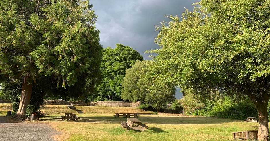 Abergavenny Museum and Castle - Museum in Abergavenny, Abergavenny ...