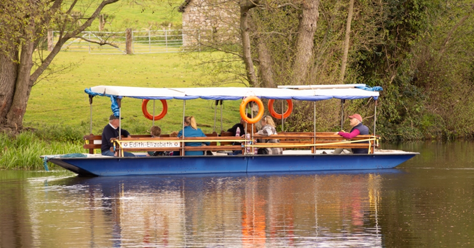 Boat tours on the Monmouthshire & Brecon Canal - Boat Tours in ...