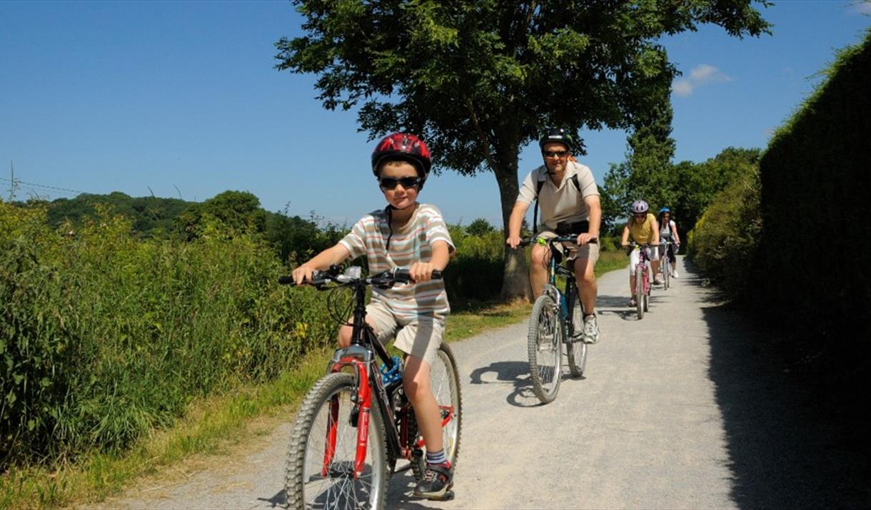 Strawberry Line Cycle Route - Cycle Route in Yatton, Weston-super-Mare ...