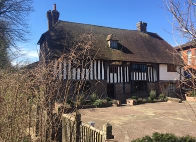 Bridge Cottage - Historic House in Uckfield, Uckfield - Wealden