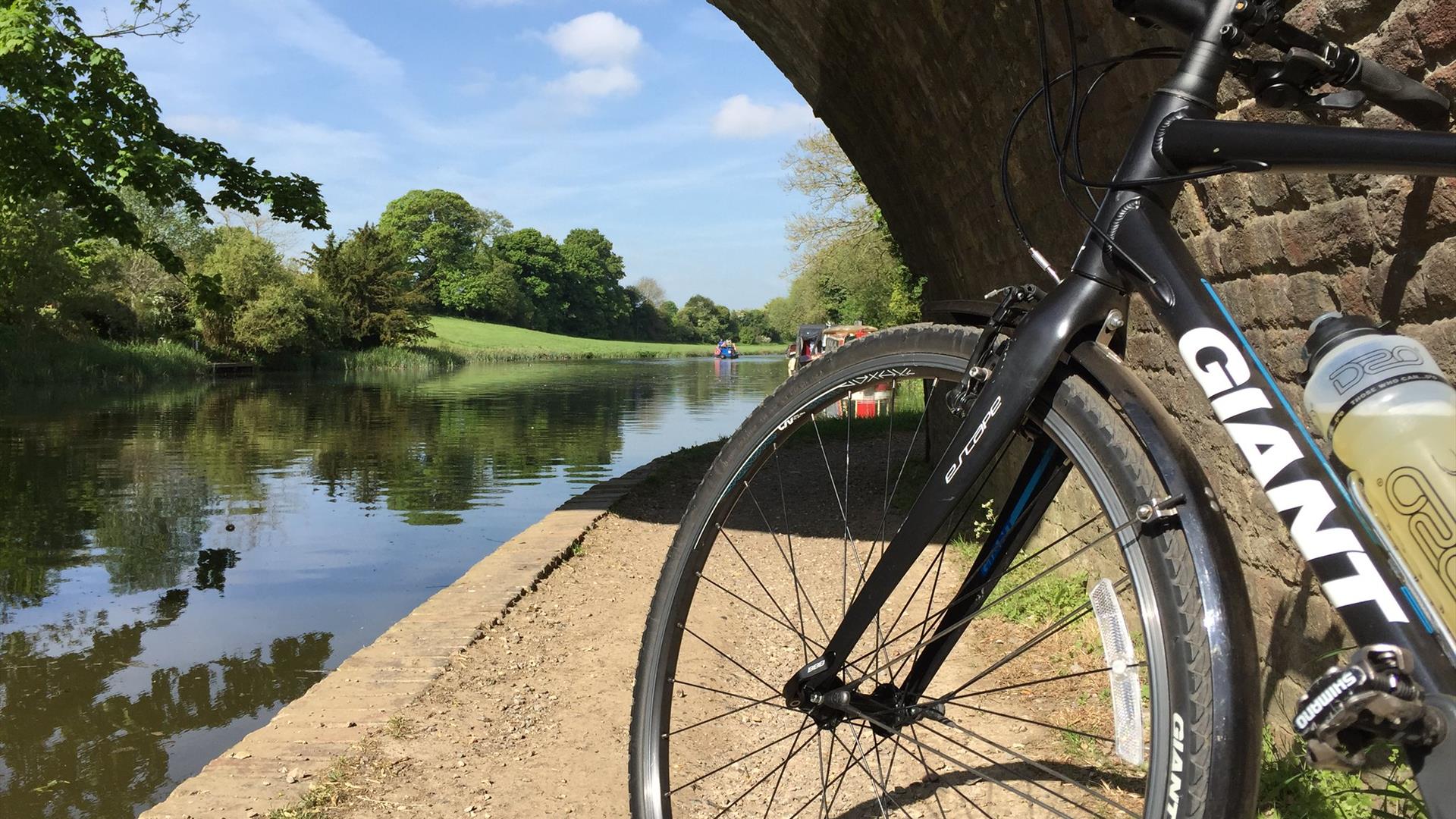 Top 10 Places To Cycle in Wiltshire - VisitWiltshire.co.uk