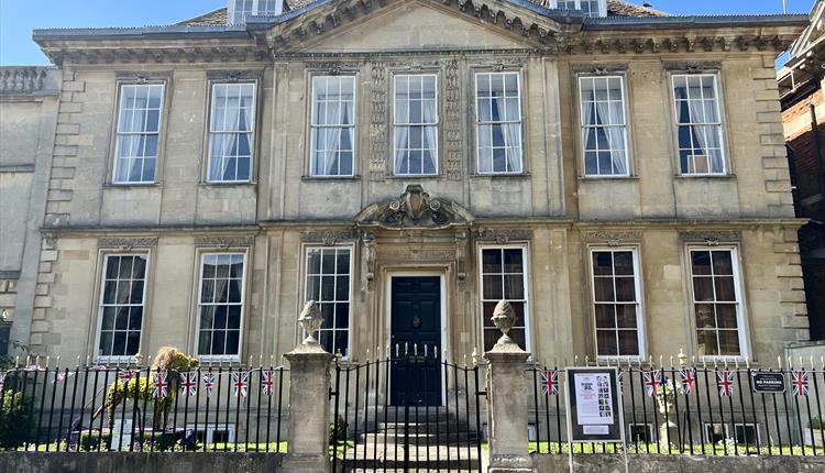 Parade House - Visit Wiltshire