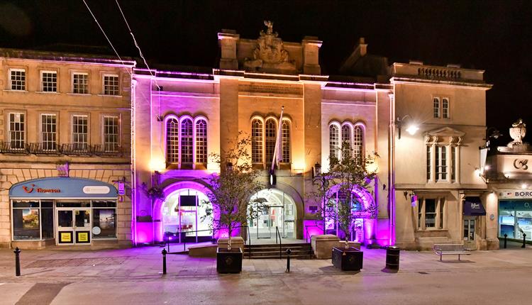 Chippenham - Market Town - Visit Wiltshire