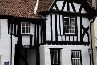 Devizes - Town - Visit Wiltshire