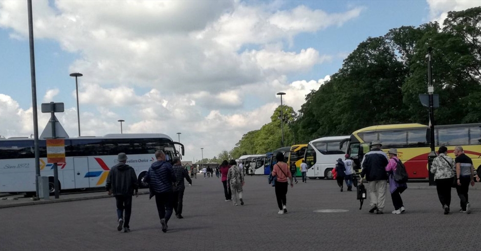 Coaching Parking | Royal Borough of Windsor & Maidenhead