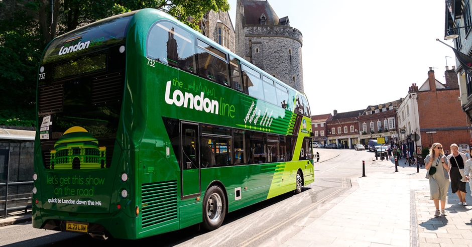 Windsor Express: London Line 702 & Flightline 703 - Bus & Coach in ...
