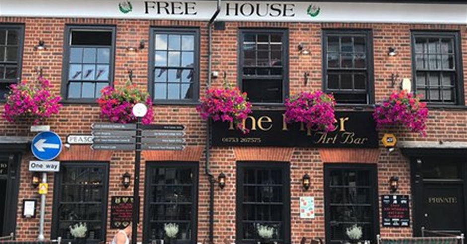 The Piper Art Bar - Visit Windsor