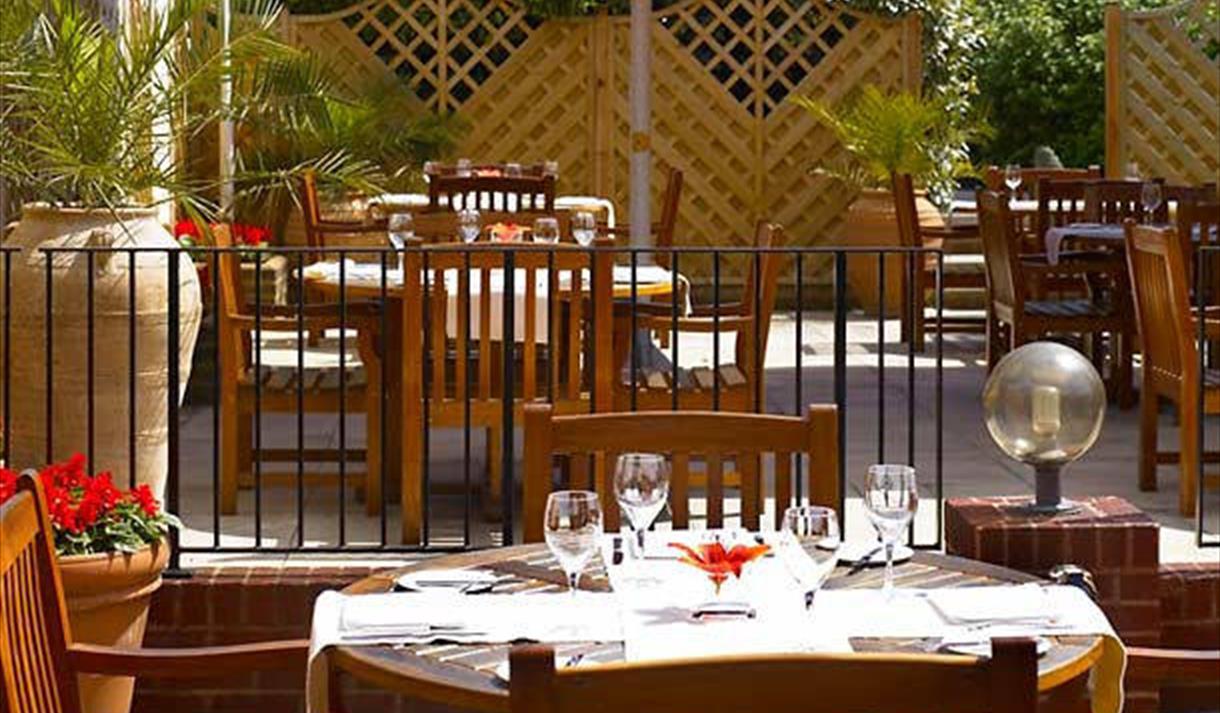 Delta Hotels by Marriott™ Heathrow Windsor - Slough - Visit Windsor