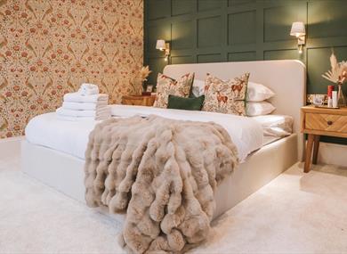 Luxury Castle View Apartment - Windsor - Visit Windsor