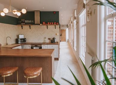 Luxury Castle View Apartment - Windsor - Visit Windsor