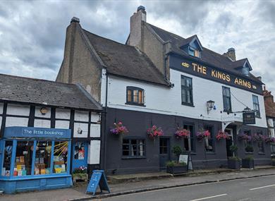 Cookham - Towns & Villages in Cookham, Windsor and Maidenhead - Visit ...